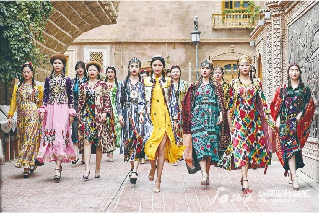 遇见非遗丨艾德莱斯上的早春信息